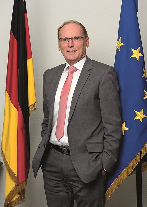 Jochen Homann - Eurailpress