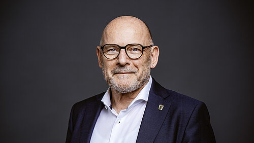 Baden-Württemberg: Landesverkehrsminister Winfried Hermann hört 2026 ...