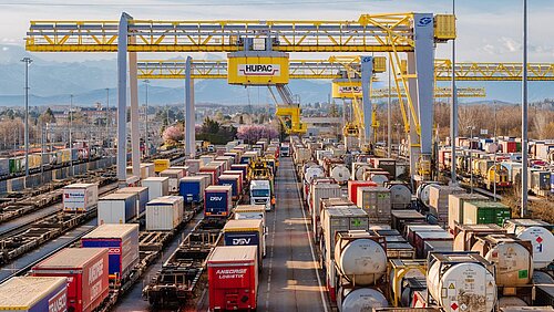 Hupac: Herausfordernde Rahmenbedingungen für den Kombinierten Verkehr ...